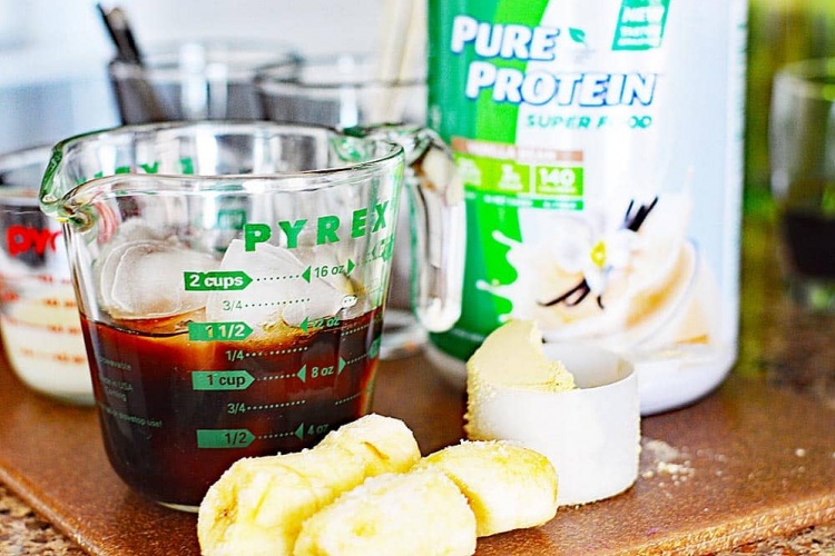 Vegan Coffee Smoothies with PURE PROTEIN - TheVegLife