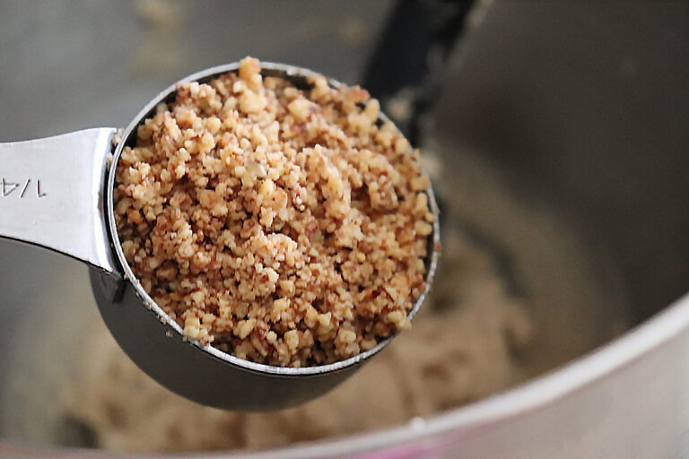 Thin and Crisp Almond Cookies Recipe - TheVegLife